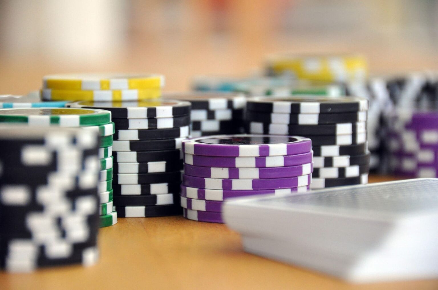 Variantes de video poker simples : le guide débutant pour bien commencer